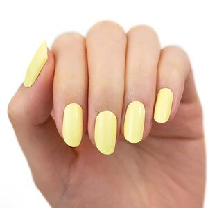 Color Street | Makeup | 325 Nwt Color Street Yellow Belgian Buttercup ...